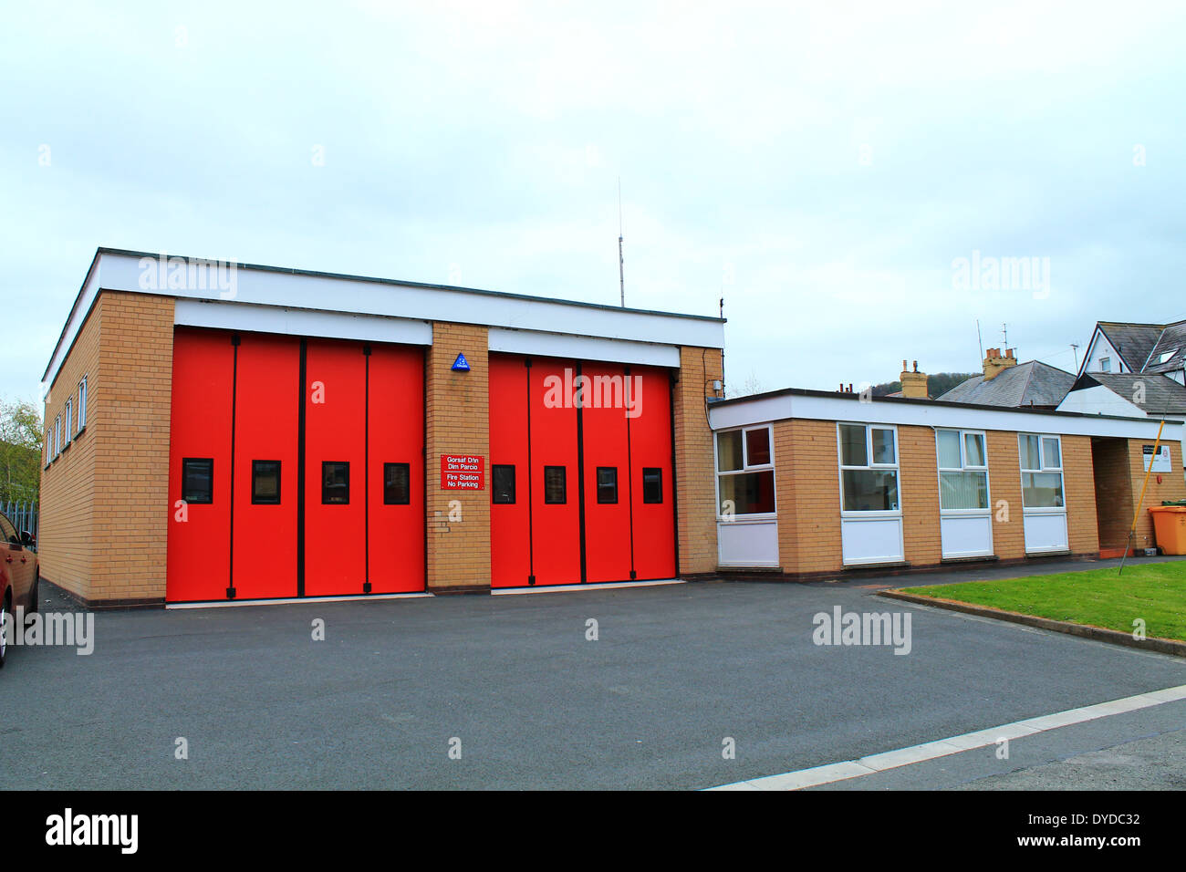 Firestation hi-res stock photography and images - Alamy
