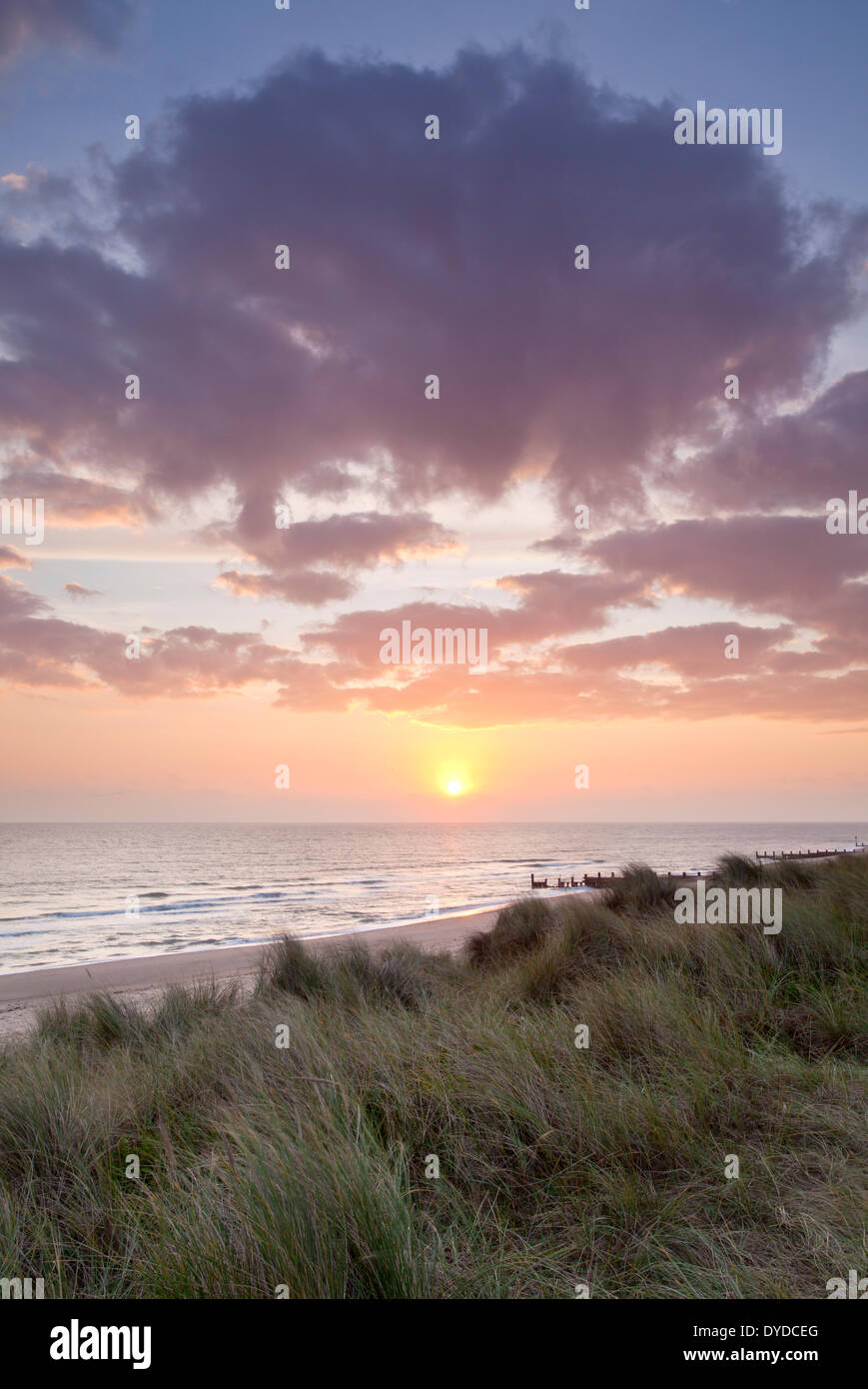 Horsey beach at sunrise on the Norfolk coast Stock Photo - Alamy
