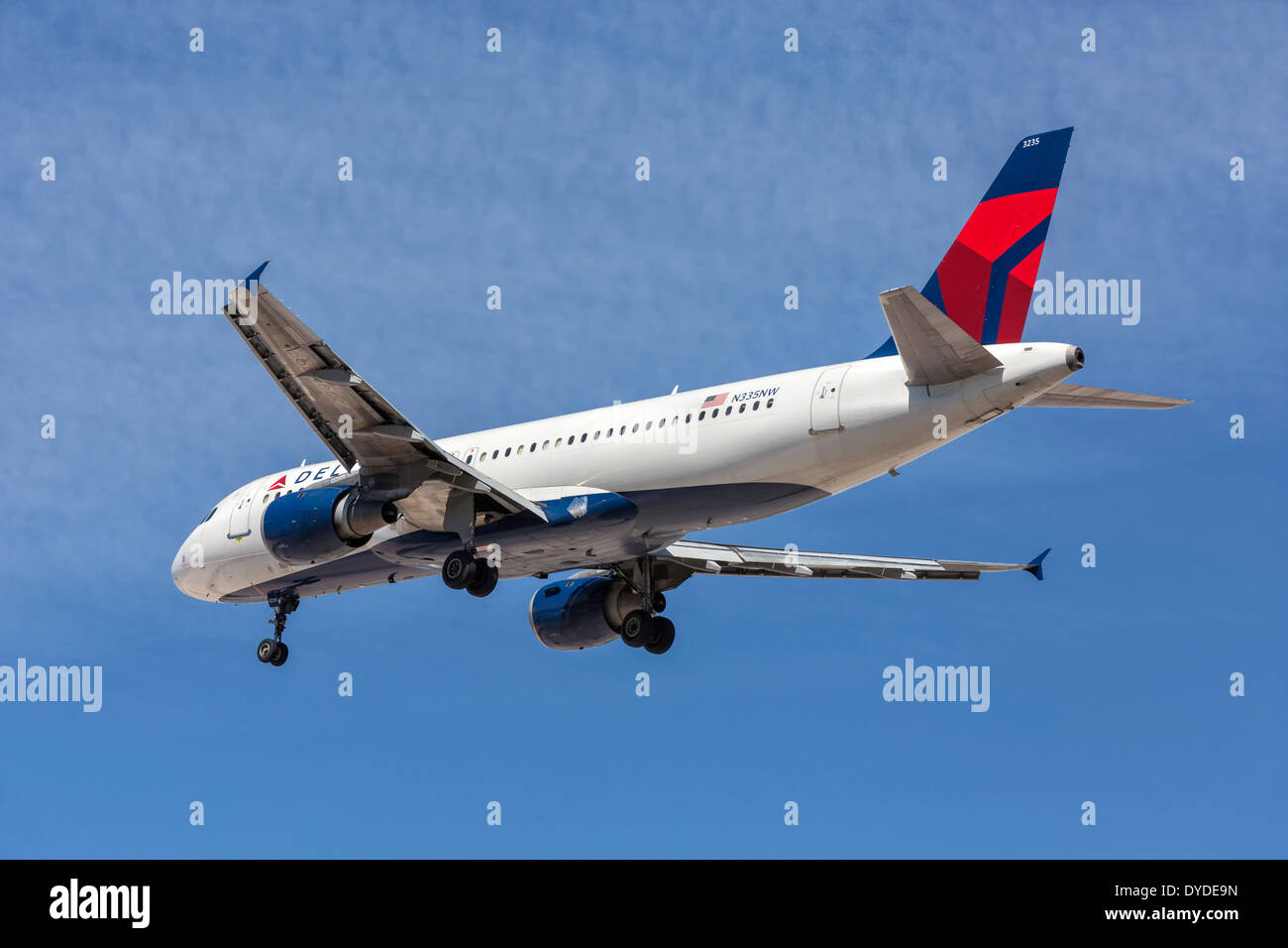 An Airbus A320 of Delta Airlines on final approach Stock Photo - Alamy