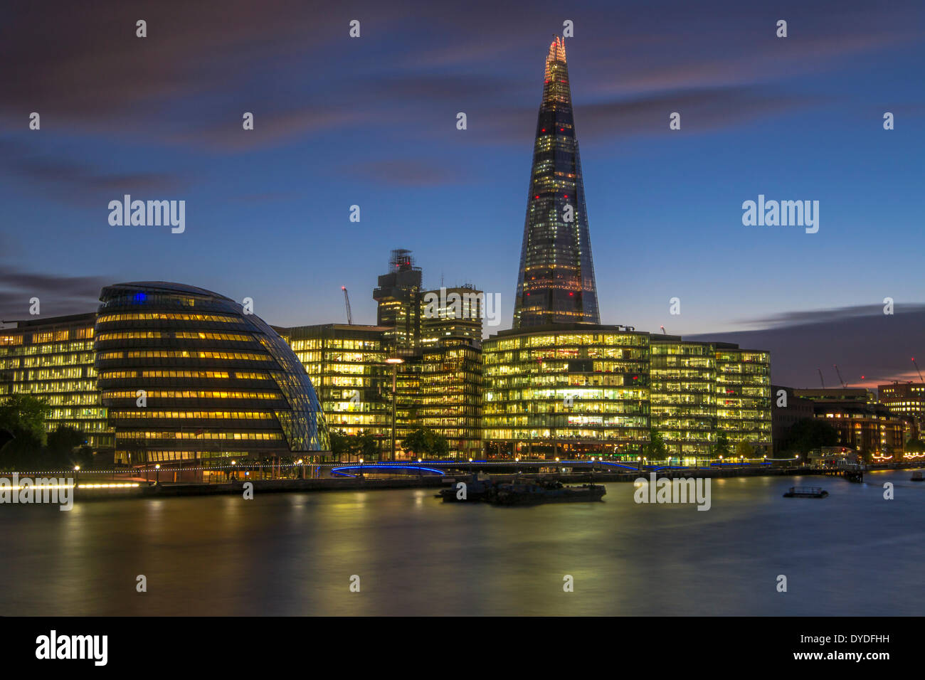 The shard hi-res stock photography and images - Alamy