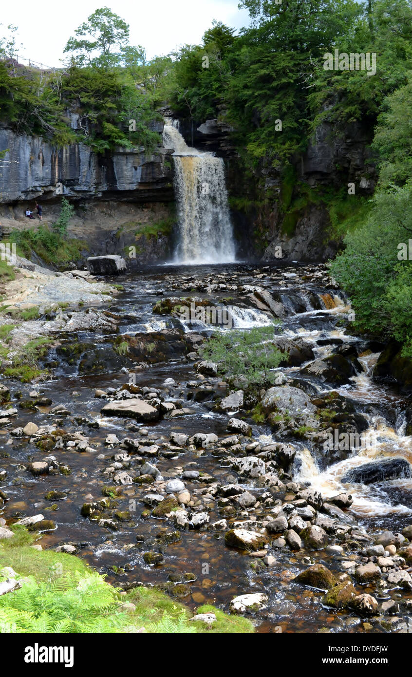 Ingleton falls hi-res stock photography and images - Alamy