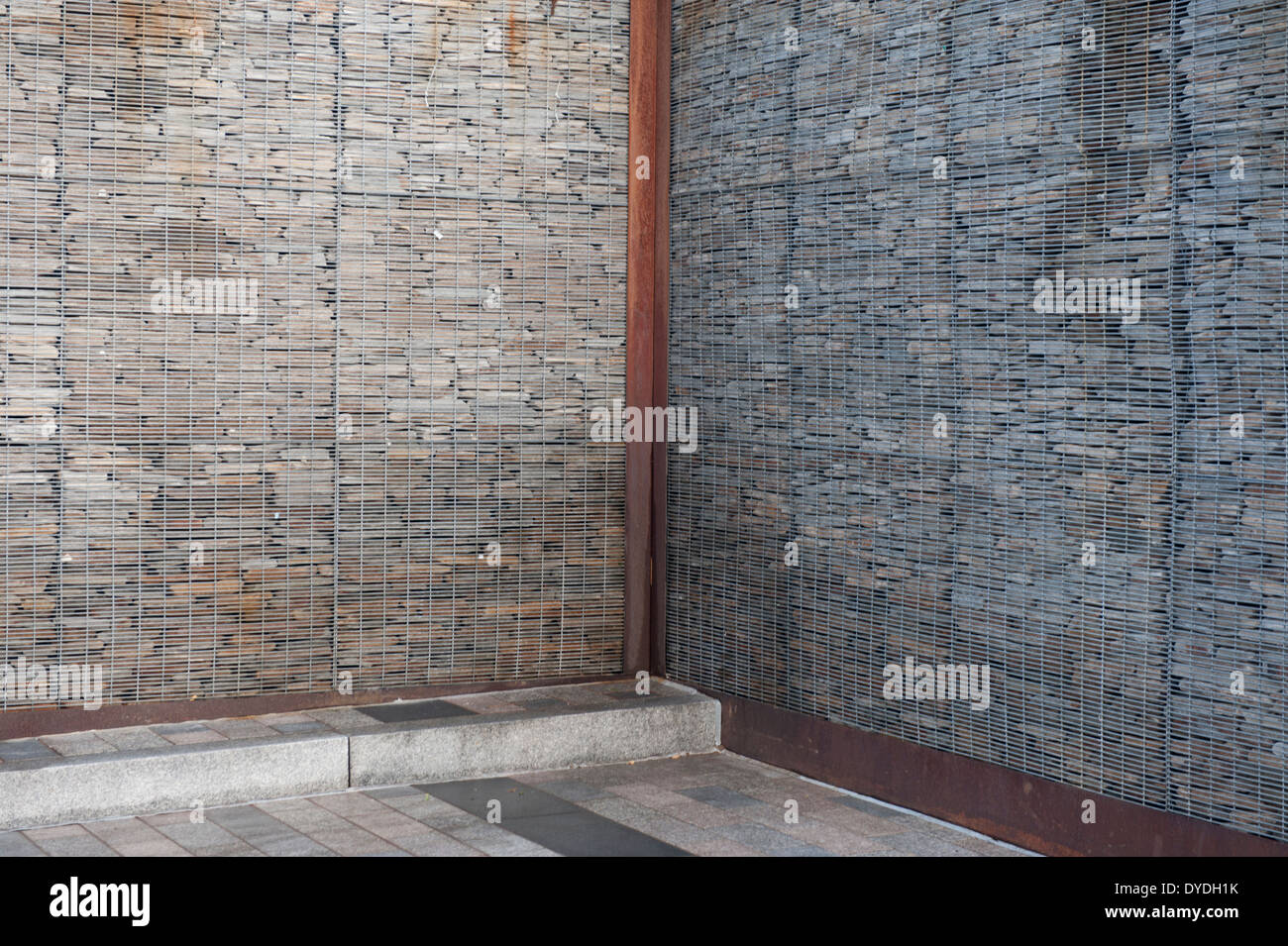 Wired in building slabs hi-res stock photography and images - Alamy