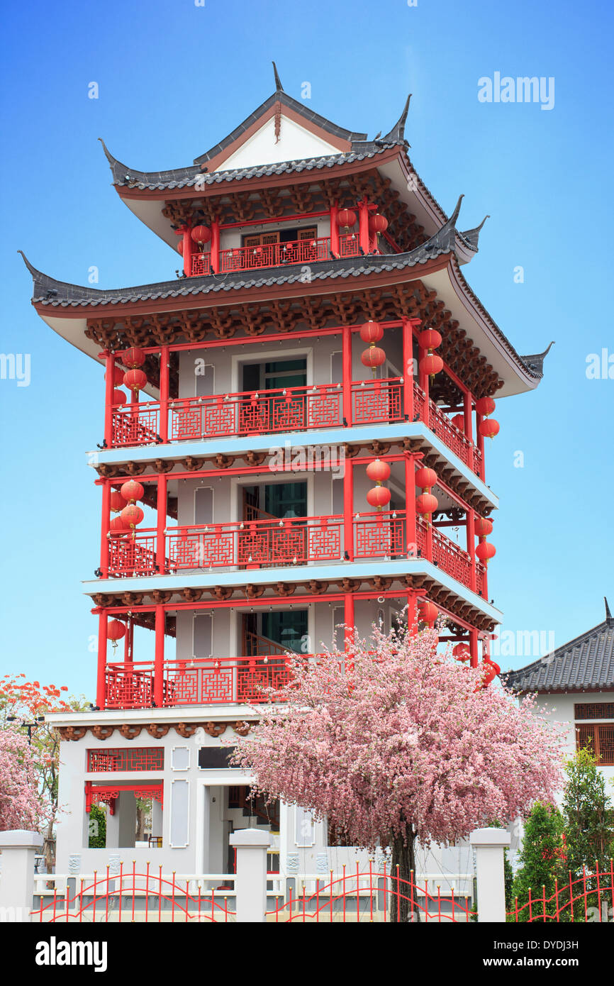 Chinese style building hi-res stock photography and images - Alamy
