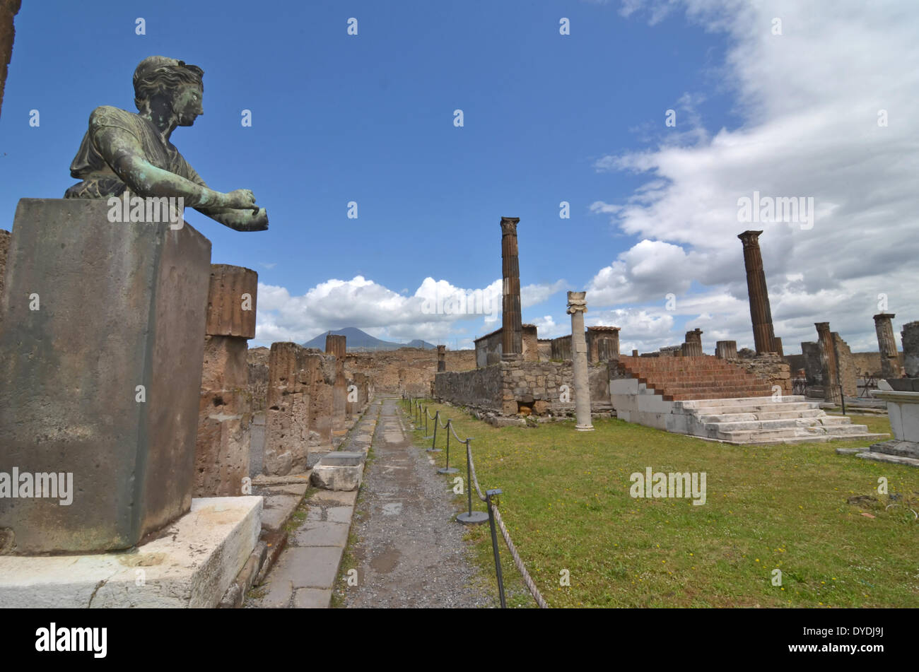 Italy Europe roman ancient Rome Pompeii Vesuvius ruins town preserved ...