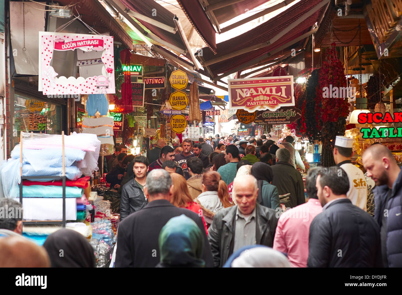 Tourists and locals shopping at one of the open markets in, Istanbul ...