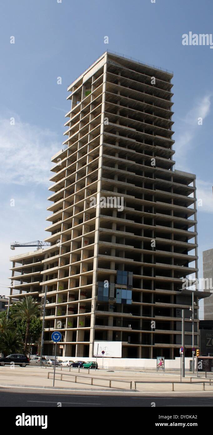 Construction halted on a modern high-rise building in the centre of ...