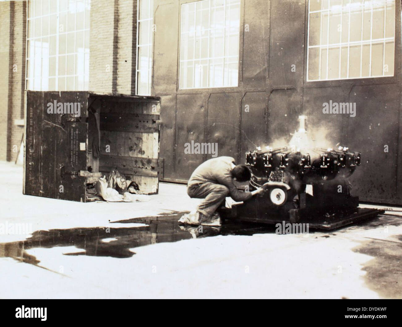 This image from George Arnold’s collection highlights a radial engine ...