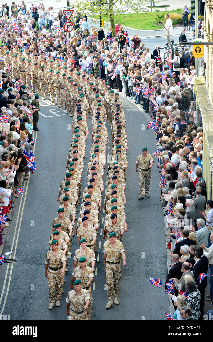 Royal marines commando hi-res stock photography and images - Alamy