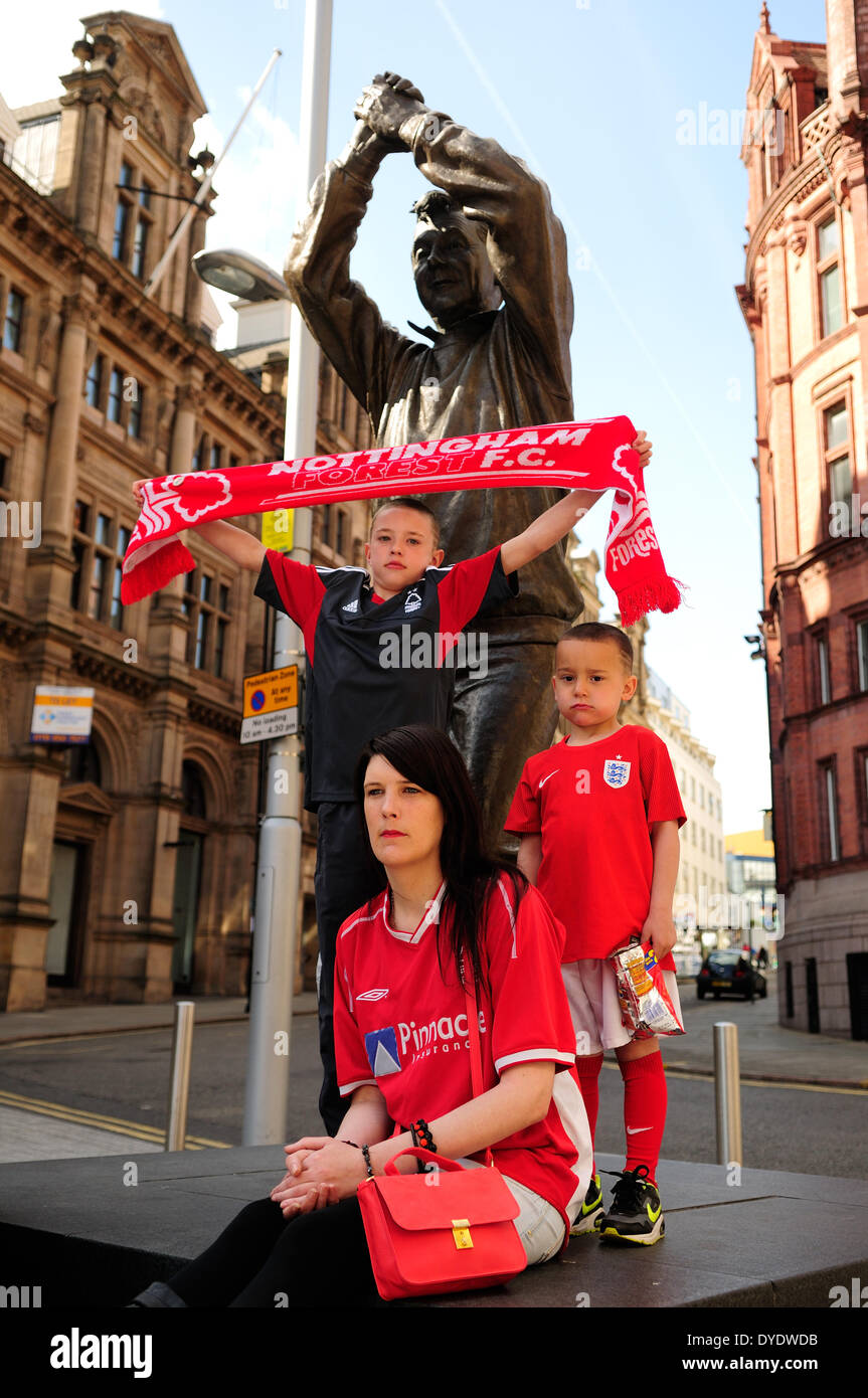 Nottingham, UK,15th April 2014.The people of Nottingham and Forest ...