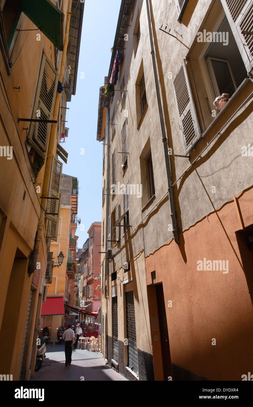 Alley window people hi-res stock photography and images - Alamy