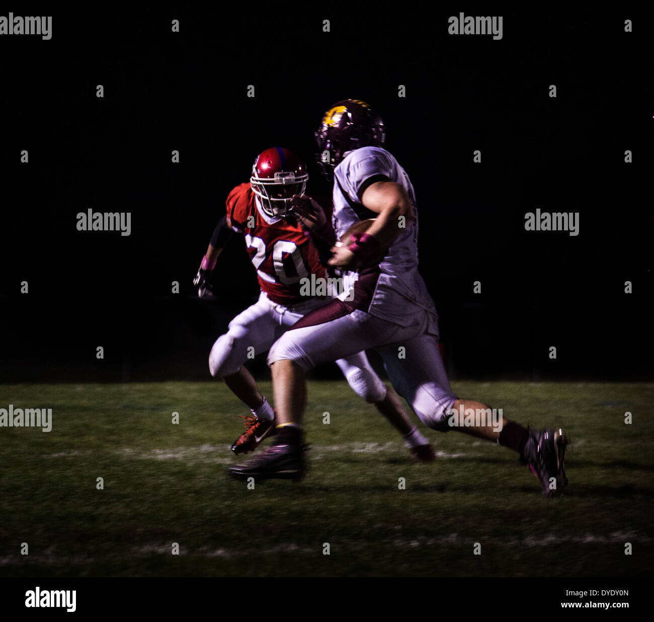 Tackle football kids hi-res stock photography and images - Alamy