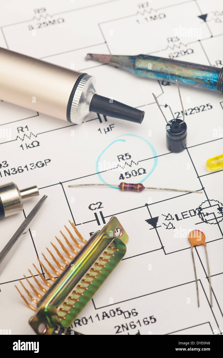 Computer component layout hi-res stock photography and images - Alamy