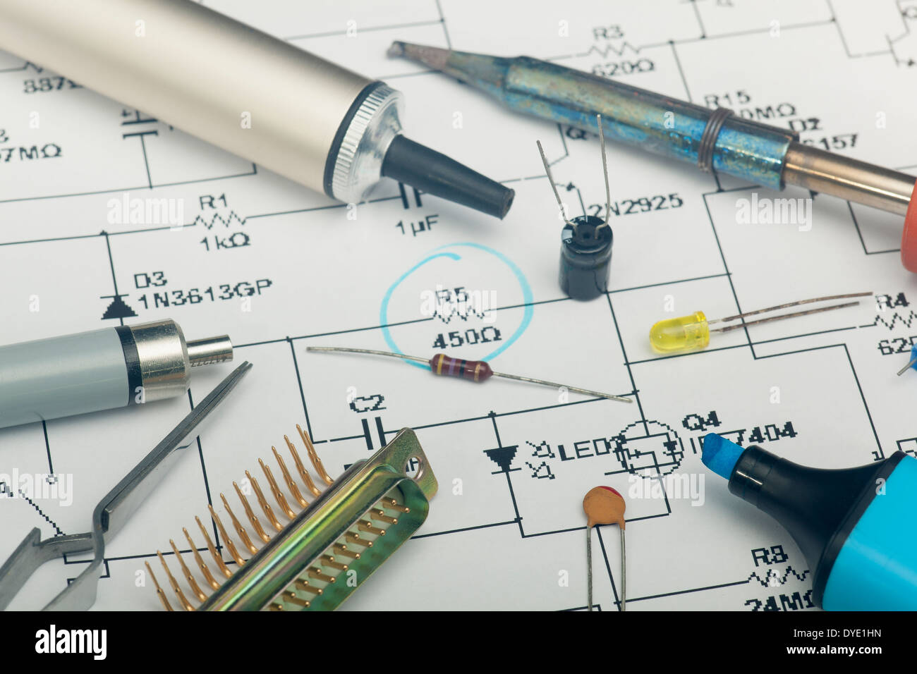 Computer component layout hi-res stock photography and images - Alamy