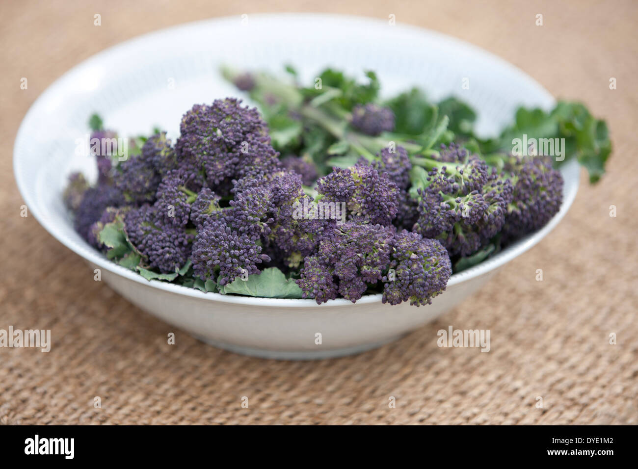 Green sprouting broccoli hi-res stock photography and images - Alamy