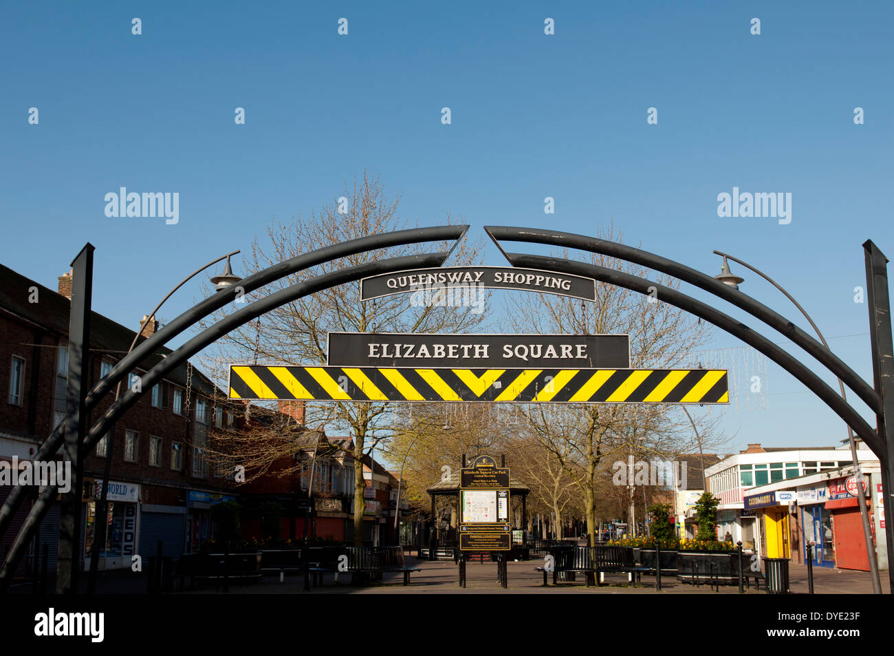 Elizabeth Square, Queensway, Bletchley, Buckinghamshire, England, UK ...