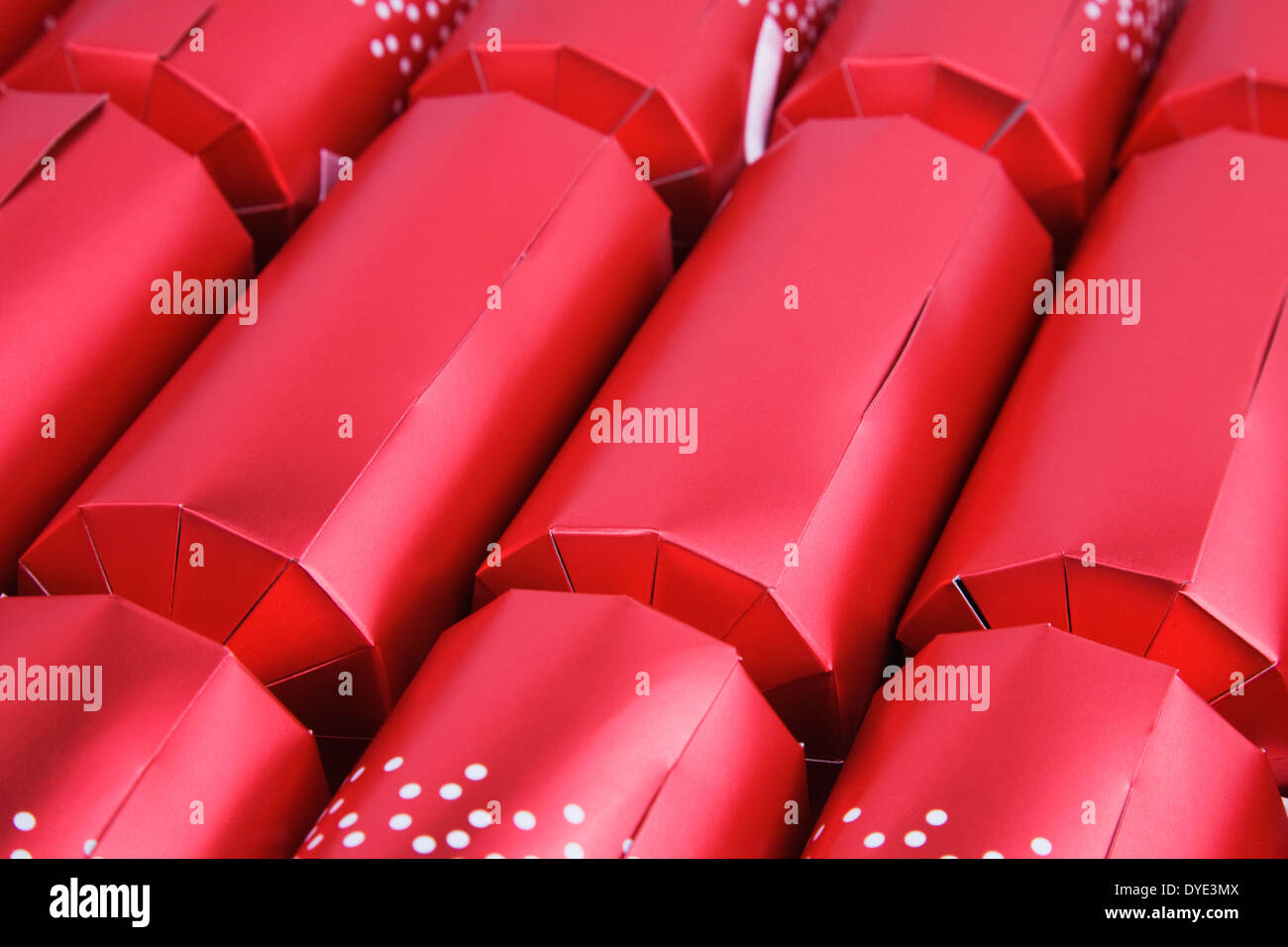 Red crackers hi-res stock photography and images - Alamy