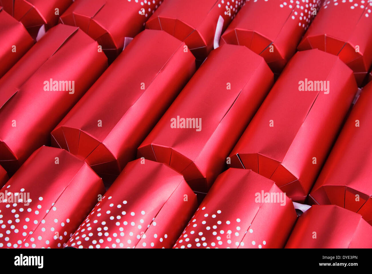 Red crackers hi-res stock photography and images - Alamy