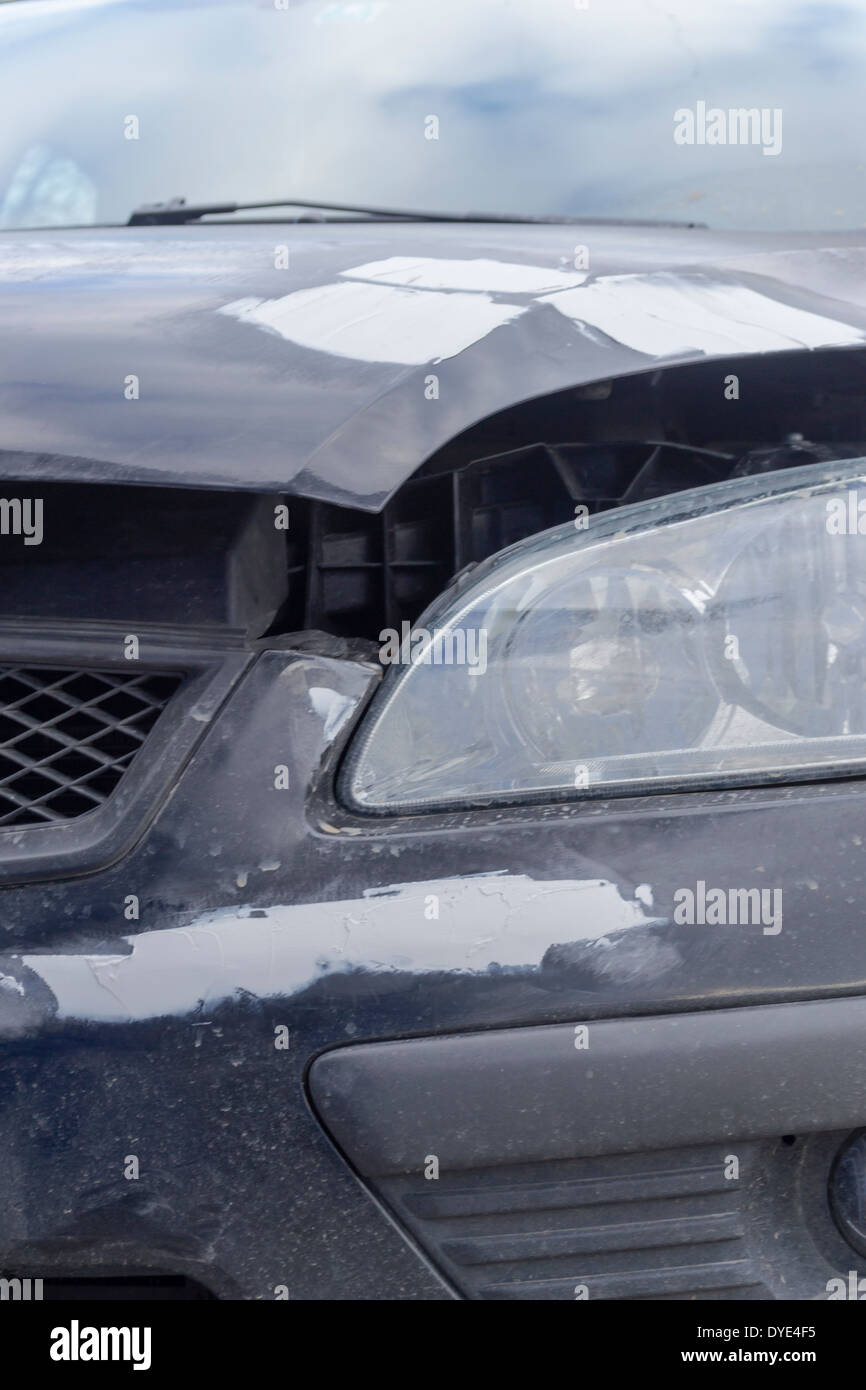 Car damage hi-res stock photography and images - Alamy