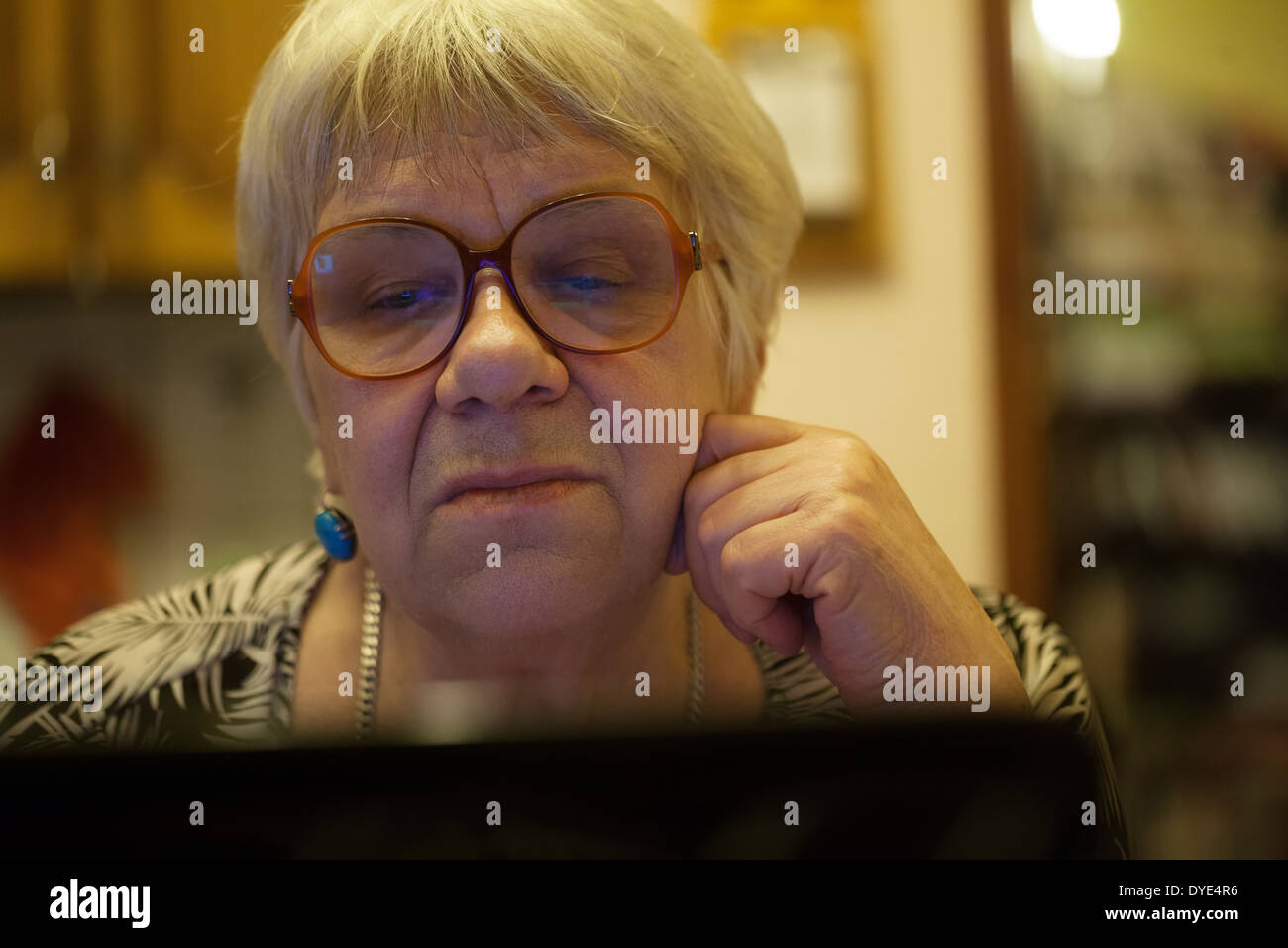 Person using skype hi-res stock photography and images - Alamy
