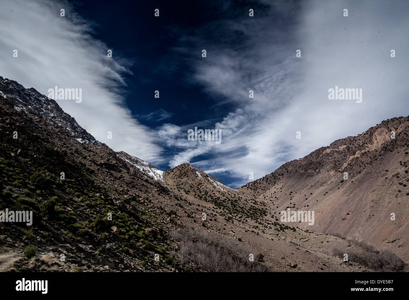 Atlas storm hi-res stock photography and images - Alamy