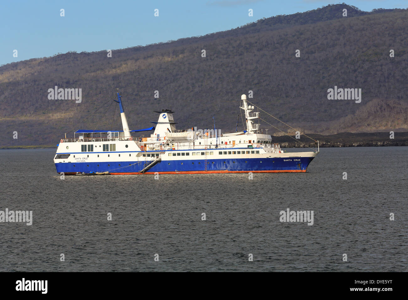 The cruise ship Santa Cruz (from Guayaquil) anchored off the west side ...