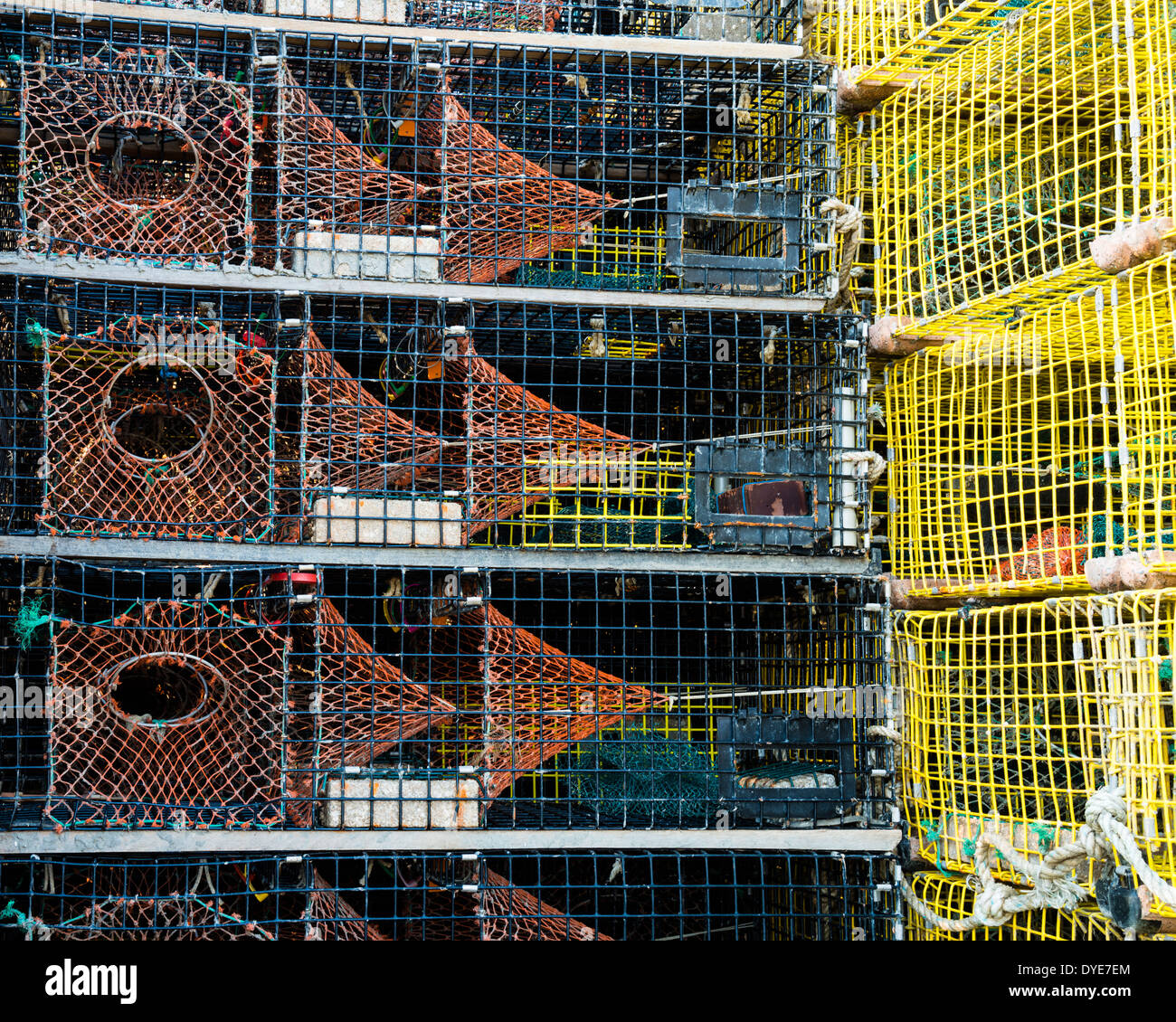Wire lobster cage hi-res stock photography and images - Alamy