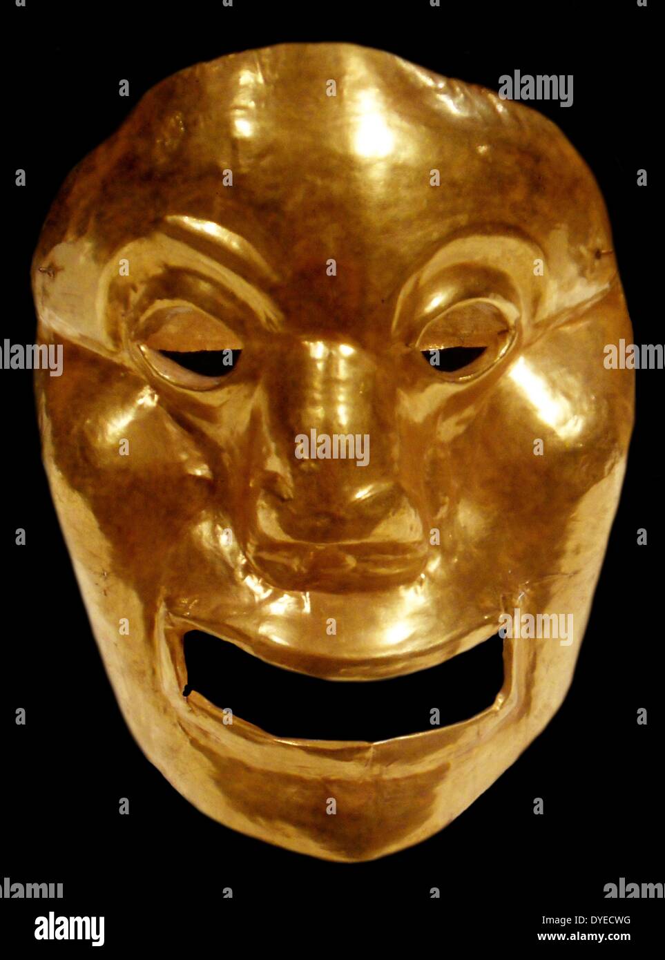 Gold Funerary Mask High Resolution Stock Photography and Images - Alamy