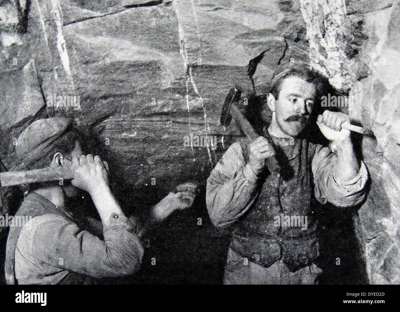 Mining miners hi-res stock photography and images - Alamy
