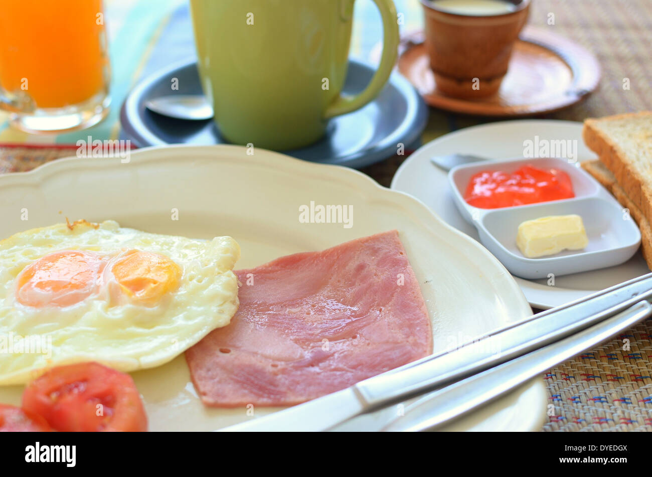 traditional breakfast with bacon and eggs Stock Photo - Alamy