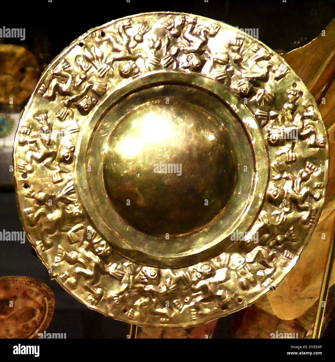 Gold disk peru hi-res stock photography and images - Alamy