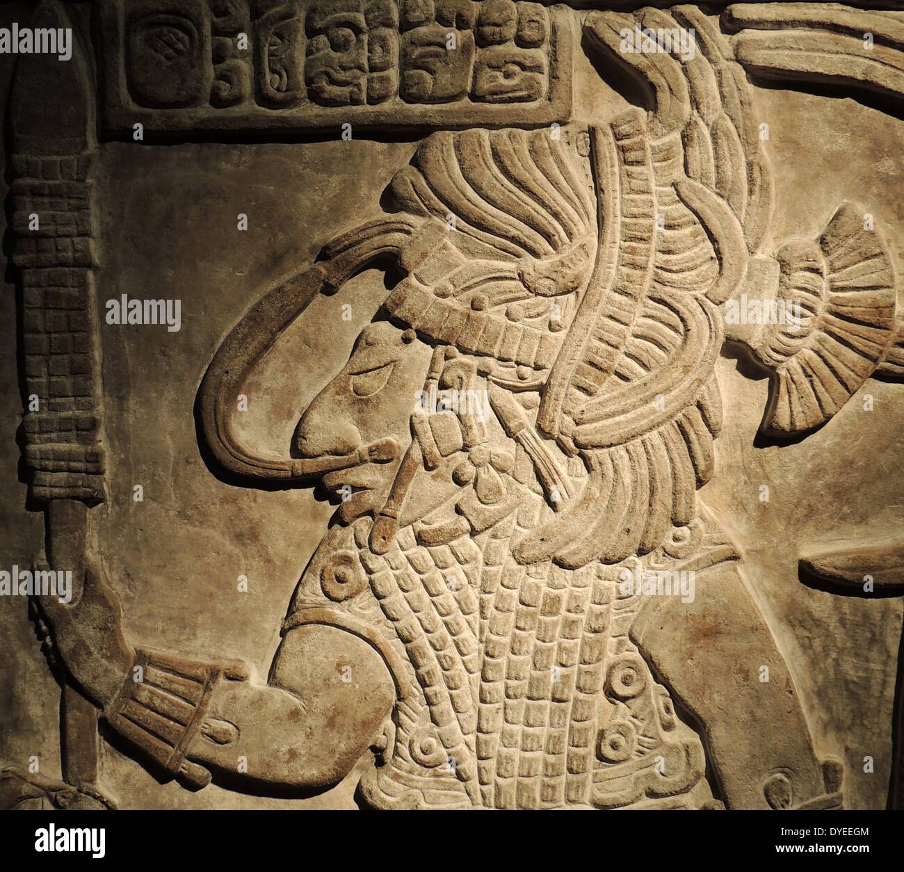 Maya noble woman hi-res stock photography and images - Alamy