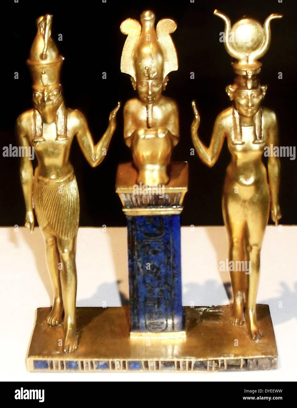 Pendant in the name of King Osorkon II: The family of the god Osiris ...