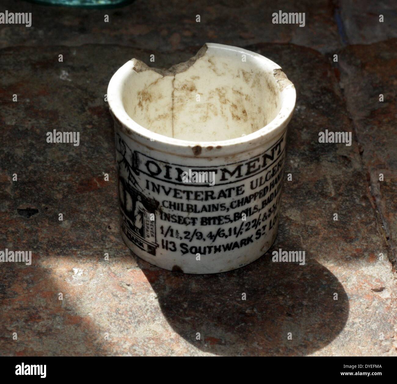 Jar of ointment hi-res stock photography and images - Alamy