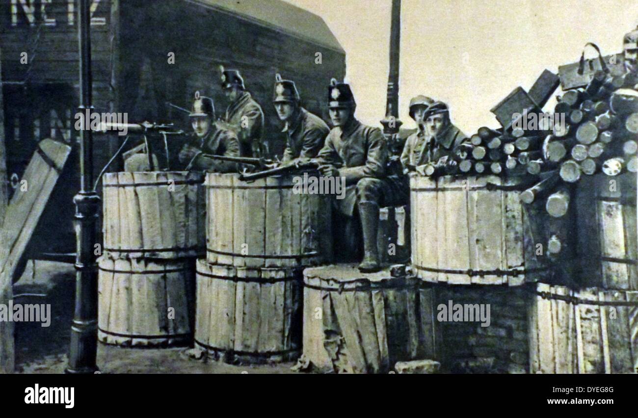 Police on guard outside a damaged police station in Berlin. General ...