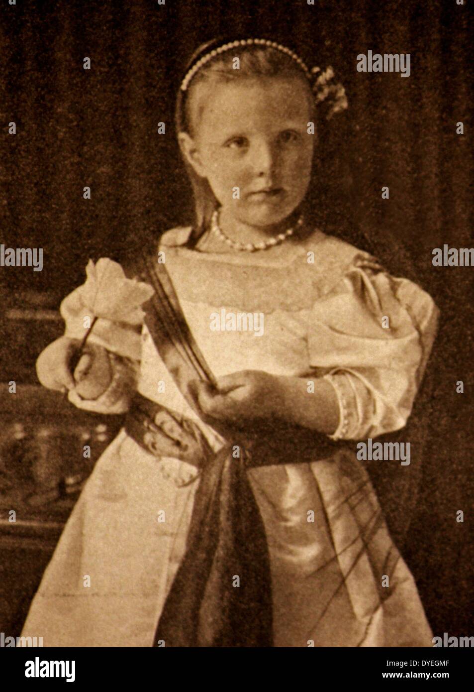 Princess Juliana of the Netherlands (1909-2004) in a festive mood. She ...