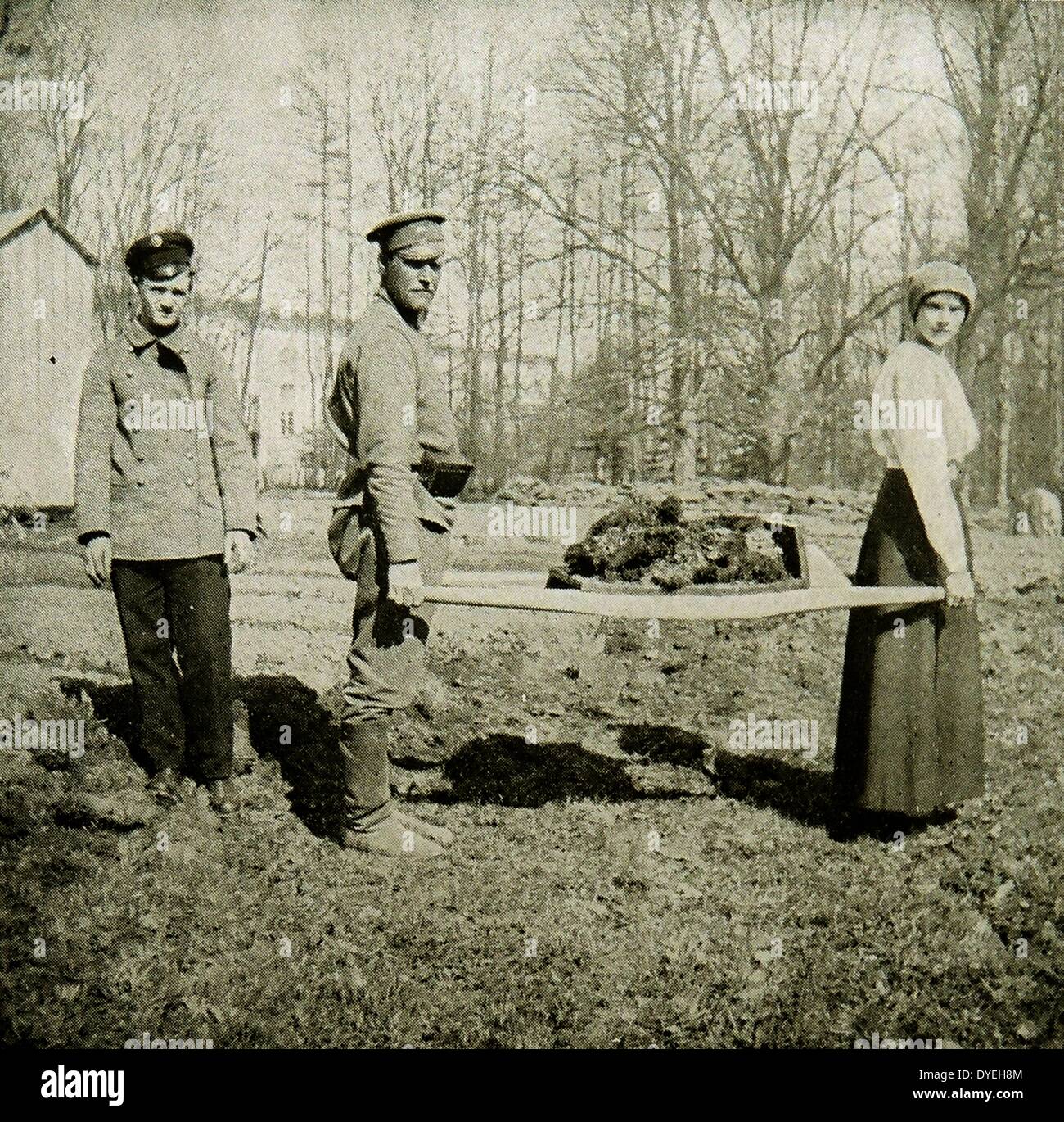 World War 1 - The Grand Duchess Tatiana, helped by a solicitor carrying ...