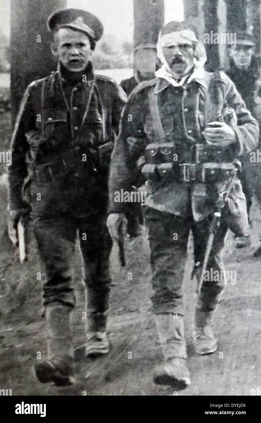 Wounded british soldier wwi hi-res stock photography and images - Alamy