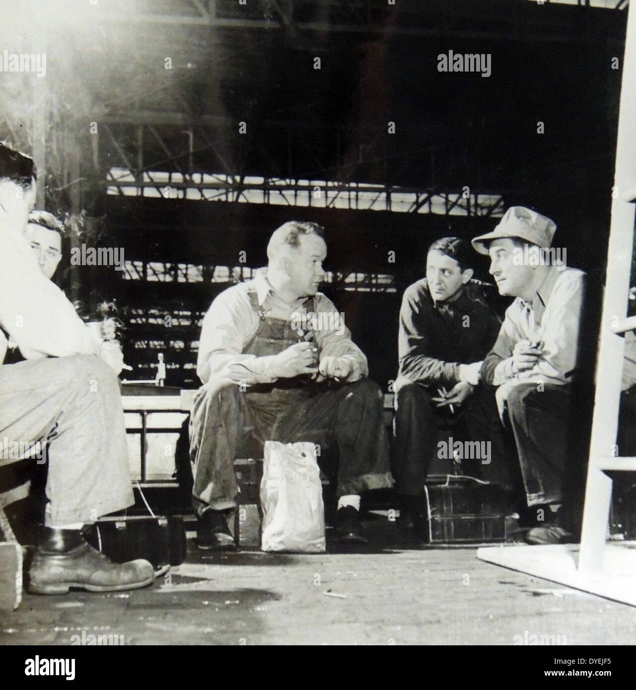 America cigarette smoking factory workers rest break hi-res stock ...