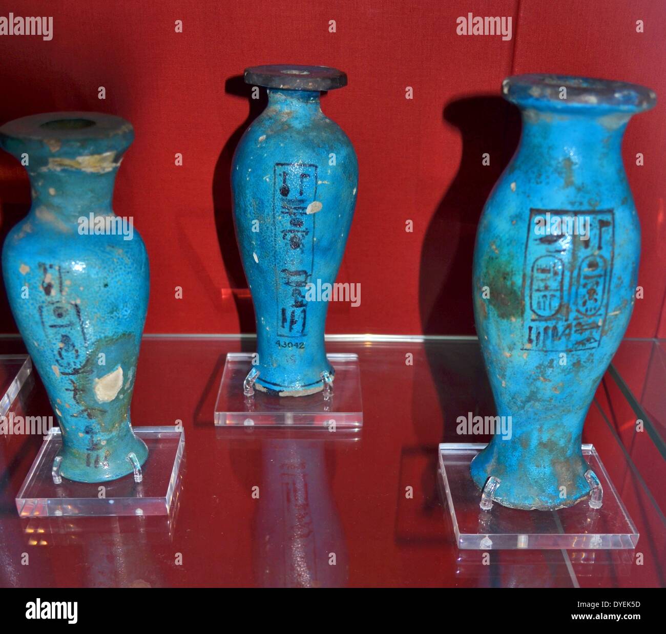 Ancient egypt faience hi-res stock photography and images - Alamy