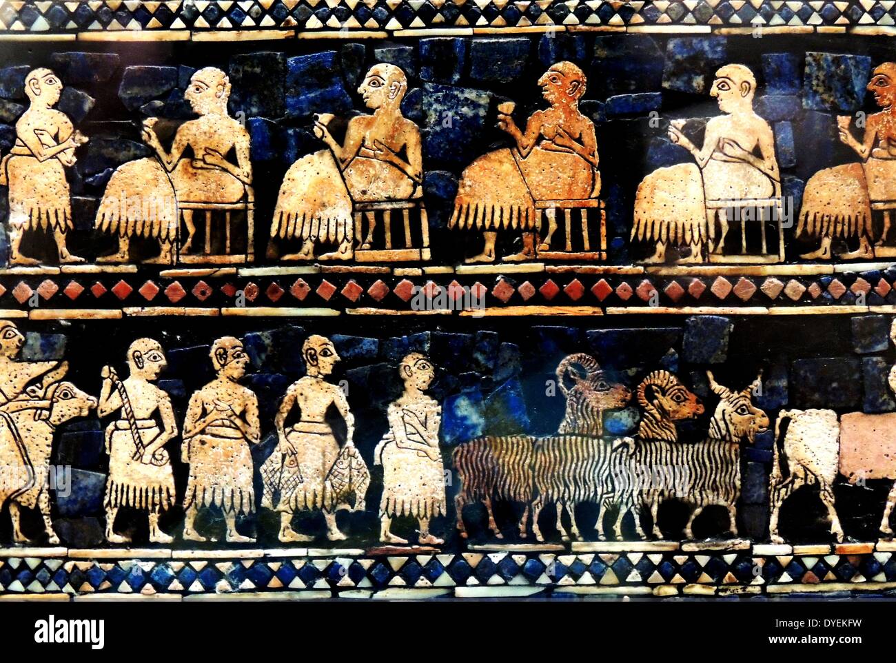 Standard of ur war hi-res stock photography and images - Alamy