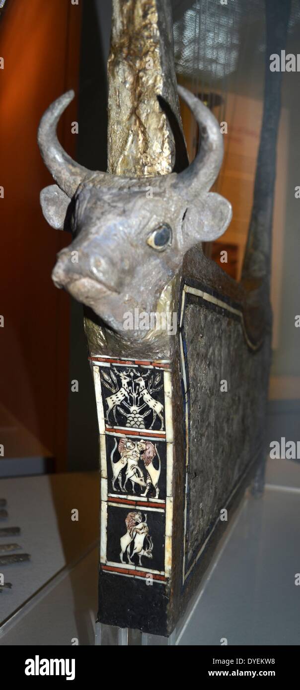 Silver lyre music instrument bull animal assyrian sumerian hi-res stock ...