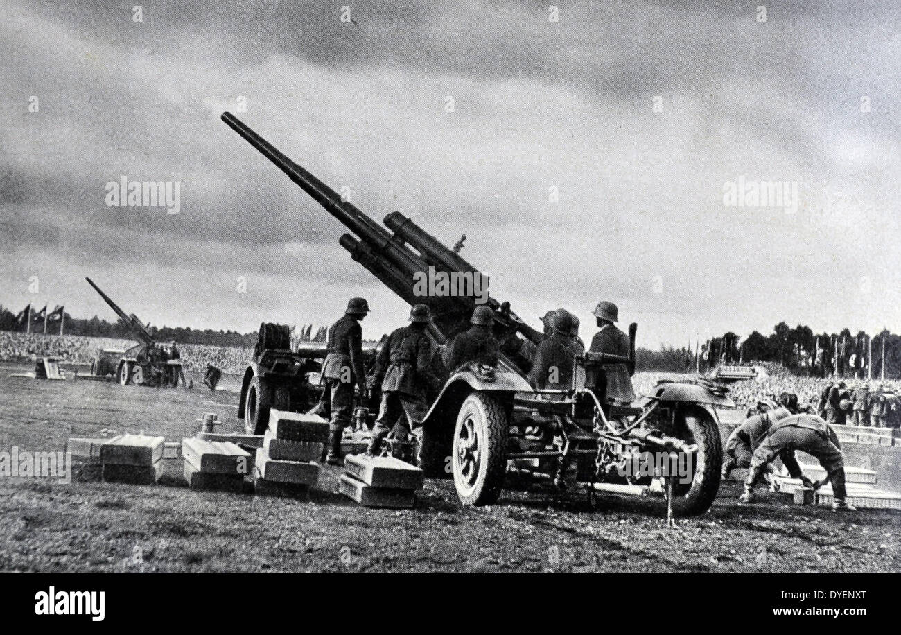 Coastal artillery hi-res stock photography and images - Alamy