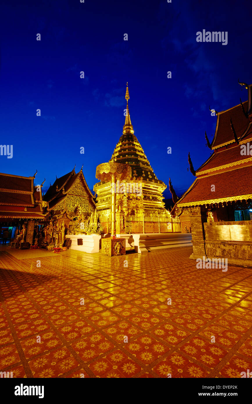 Wat phra doi suthep at night hi-res stock photography and images - Alamy