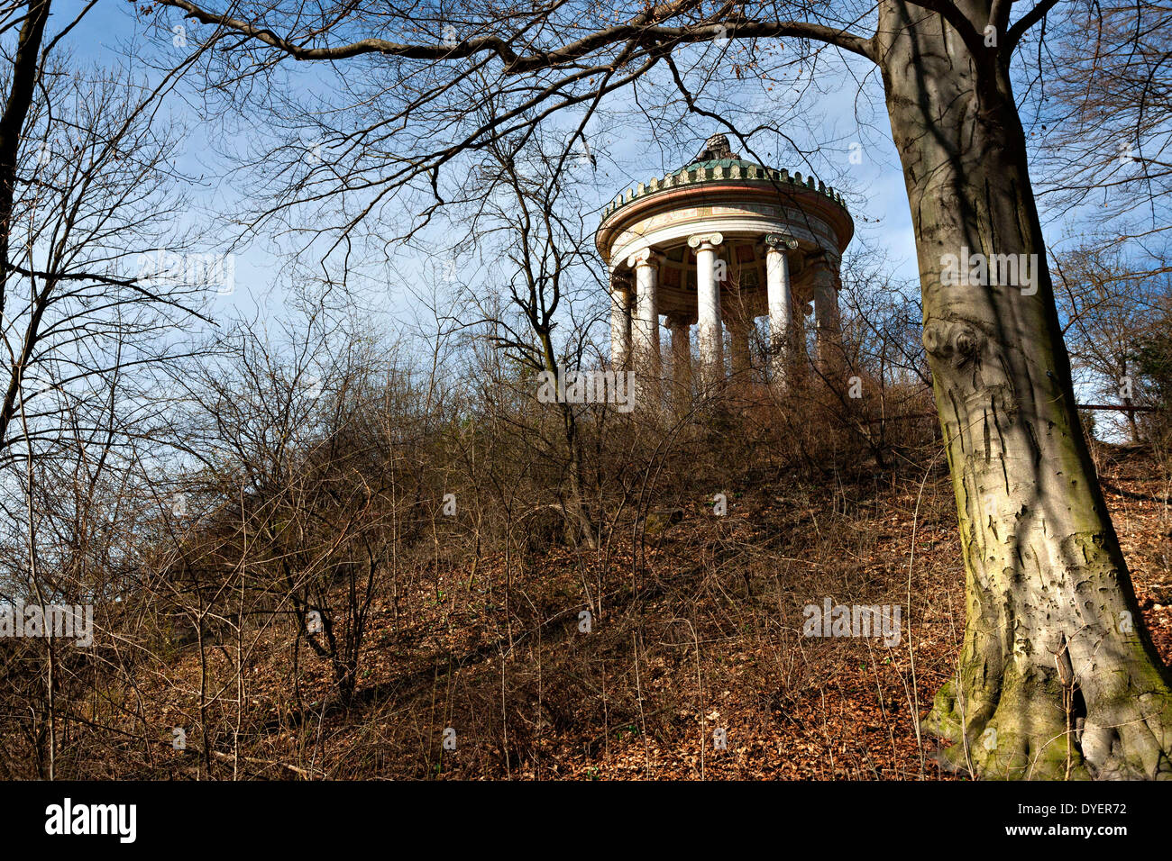 The Monopteros Monument, English Garden, Munich, Upper Bavaria, Germany ...