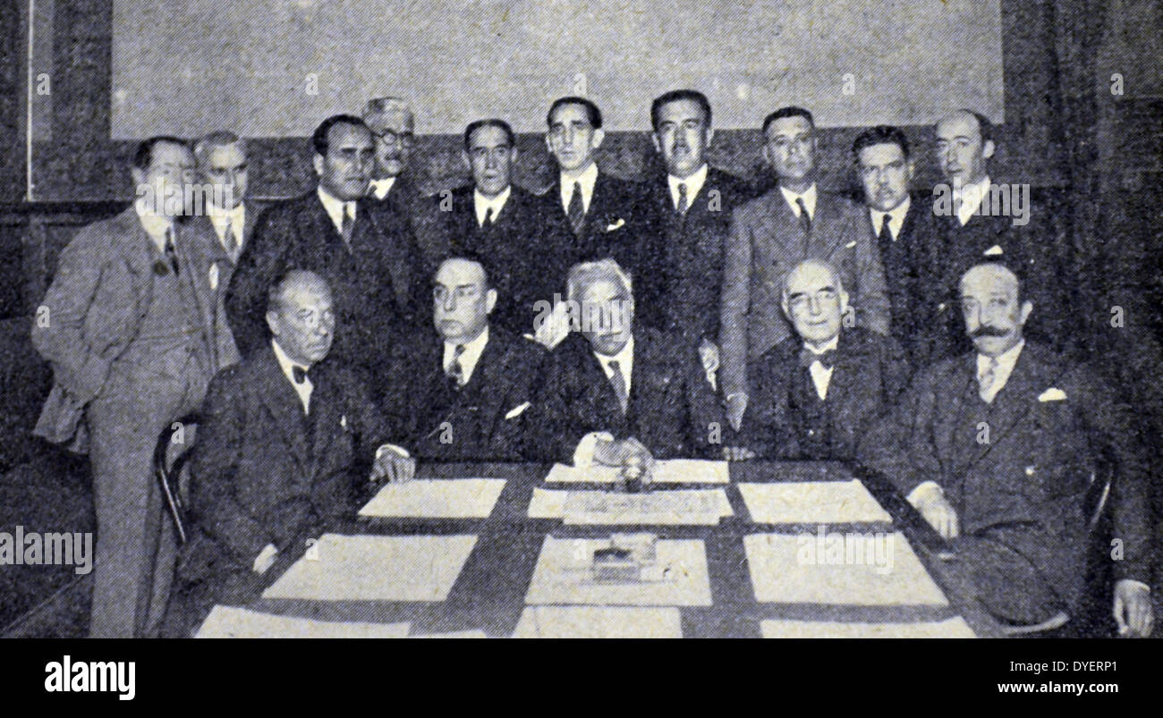 Progressive war hi-res stock photography and images - Alamy