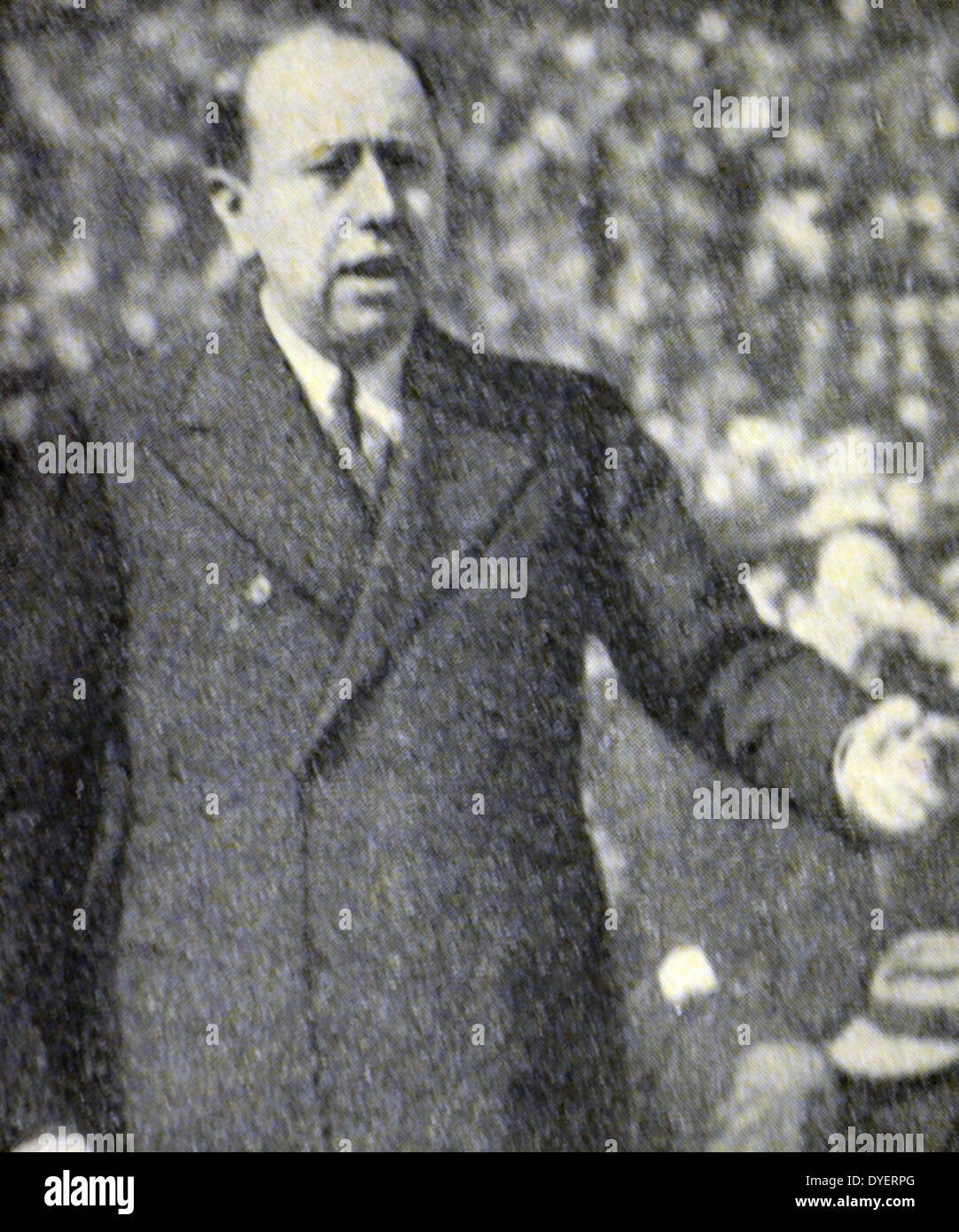 Spanish civil war: Gil Robles speaks to the public gathered in the ...