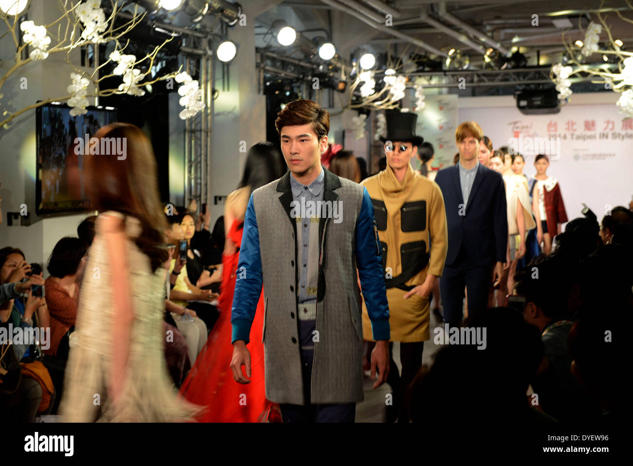 Taipei, China's Taiwan. 16th Apr, 2014. Models present creations at a ...