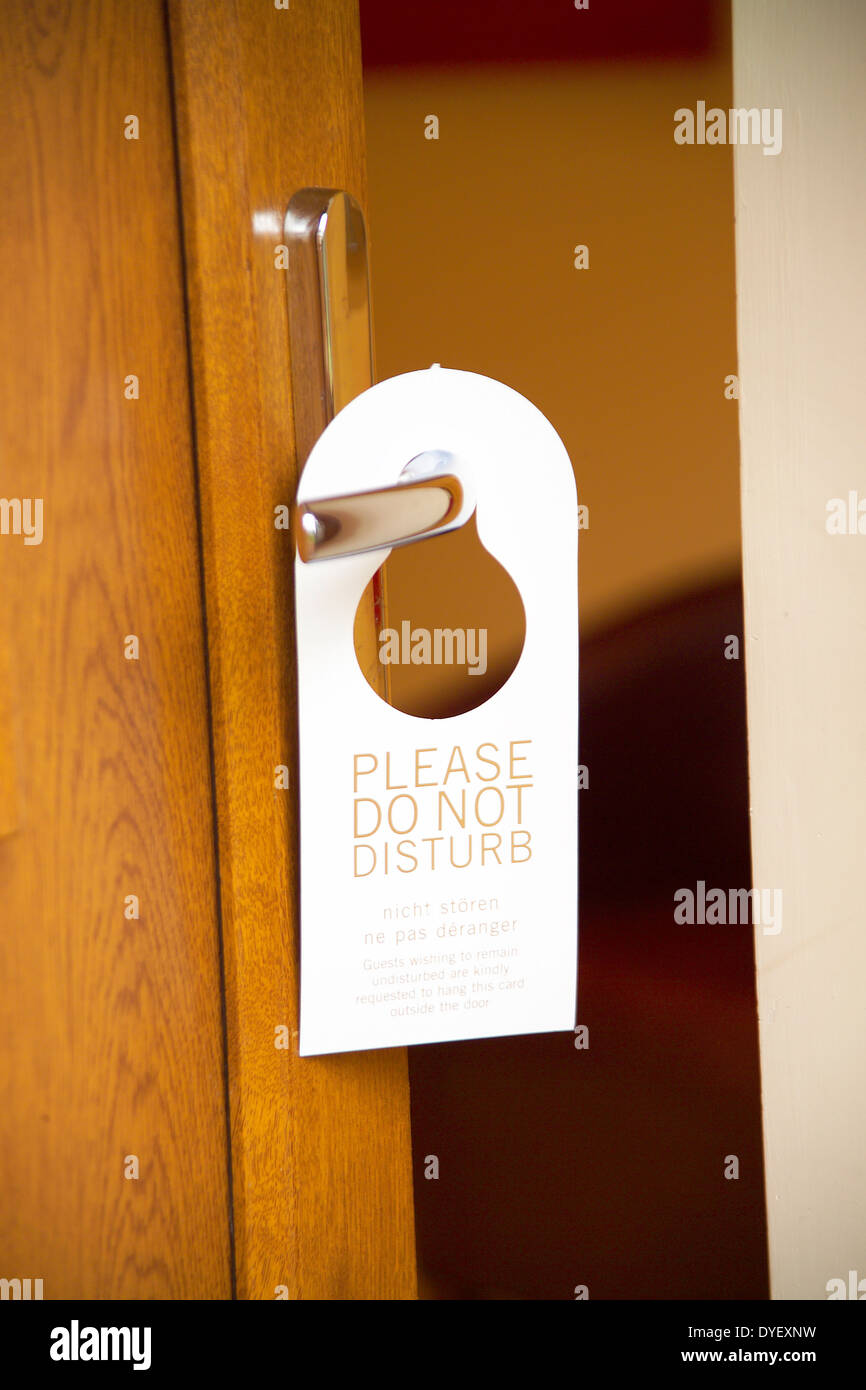 Please enter here sign hi-res stock photography and images - Alamy