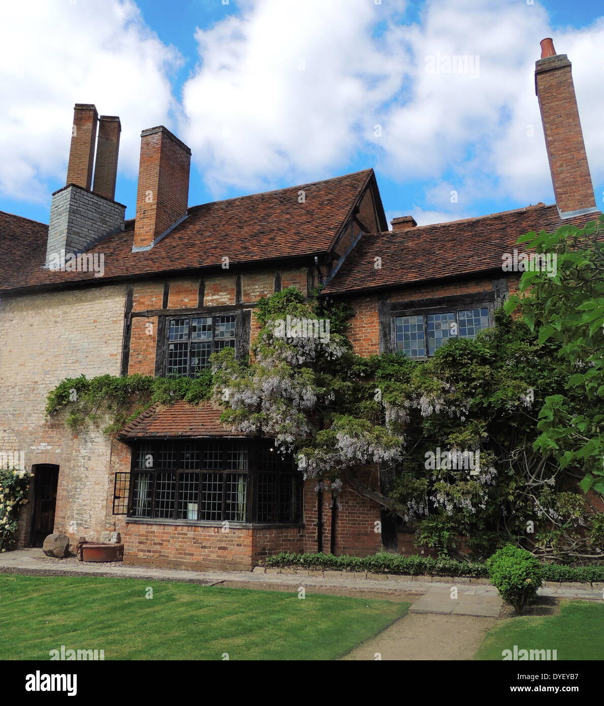 House william shakespeare born in hi-res stock photography and images ...