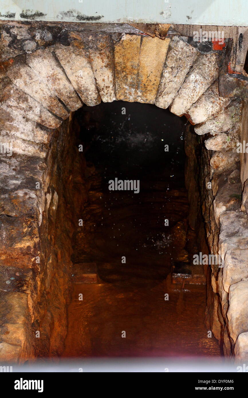 Entrance to the main drain of the Roman Baths in Somerset, England ...
